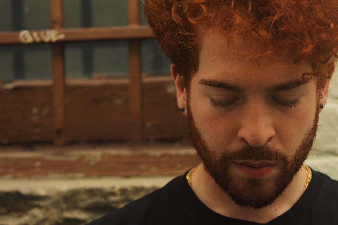 Ethan Ross shares intense new single “NEVER BREAK” – ROUNDHOUSE MUSIC